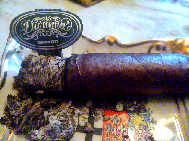 Cigar Review- Room 101 Daruma Roxxo – Cigar Reviews by the Katman