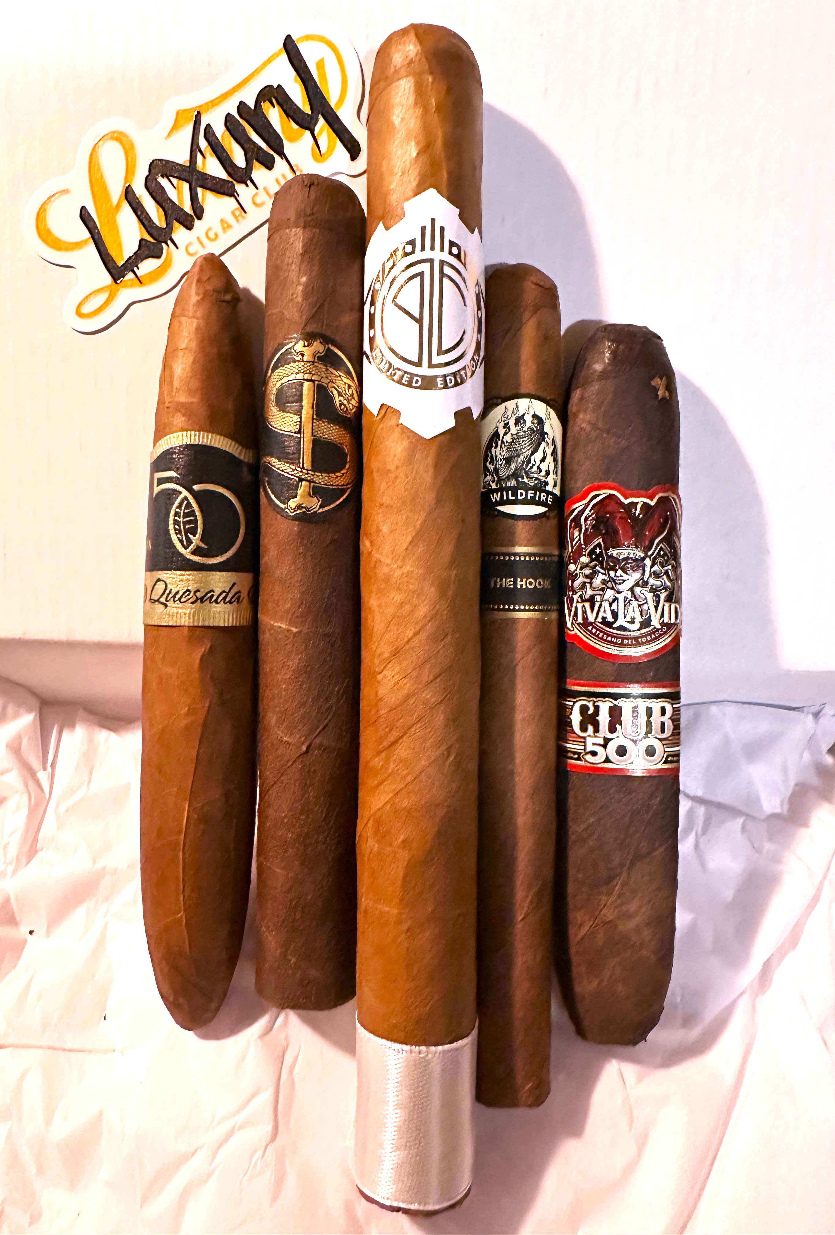 Stunning Bloody Tuesday ~ Luxury Cigar Club ~ Palladium Subscription ...