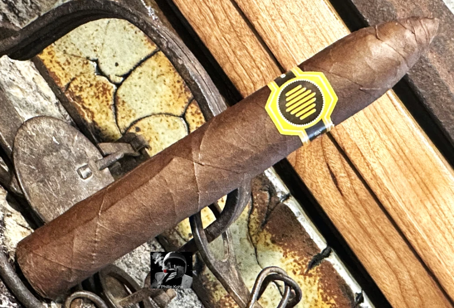 Black Honey by Warped Cigars | Cigar Reviews by the Katman – Cigar ...